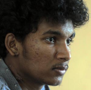 A young life saved by ECMO | Print Edition - The Sunday Times, Sri Lanka